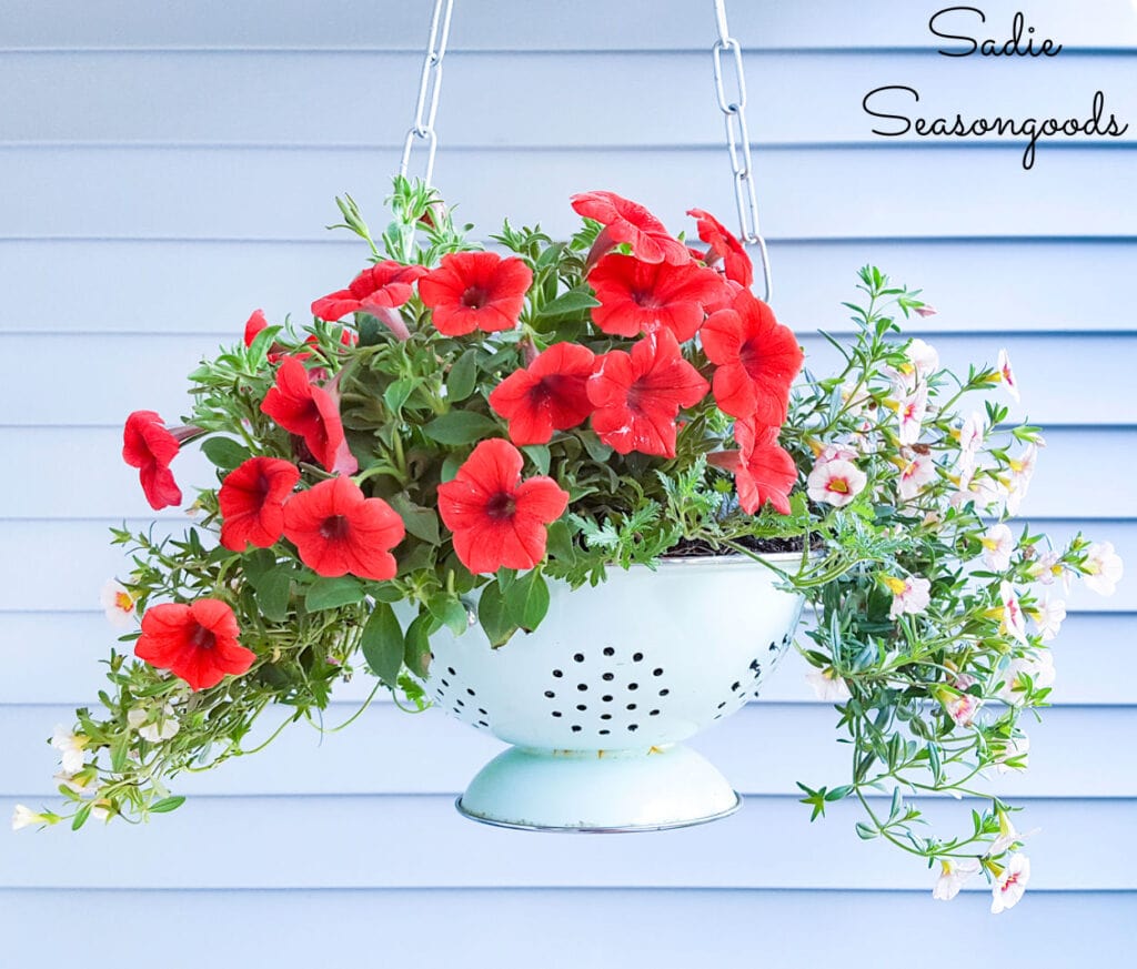 Enamel Colander as a Hanging Porch Planter in Just a Few Steps!
