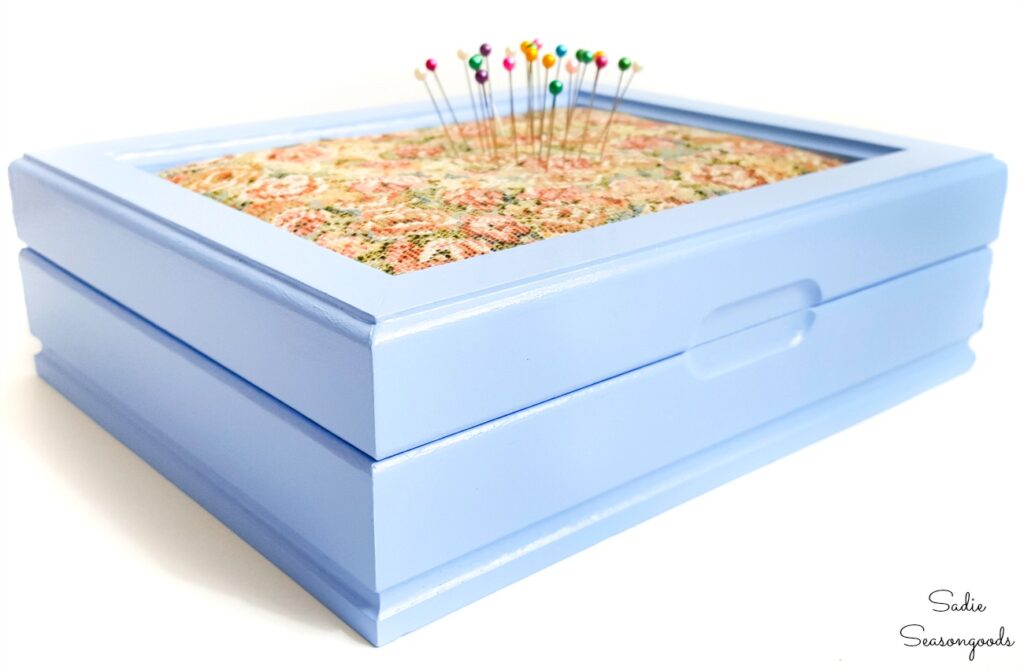 How to Make a Sewing Starter Kit from a Vintage Jewelry Box