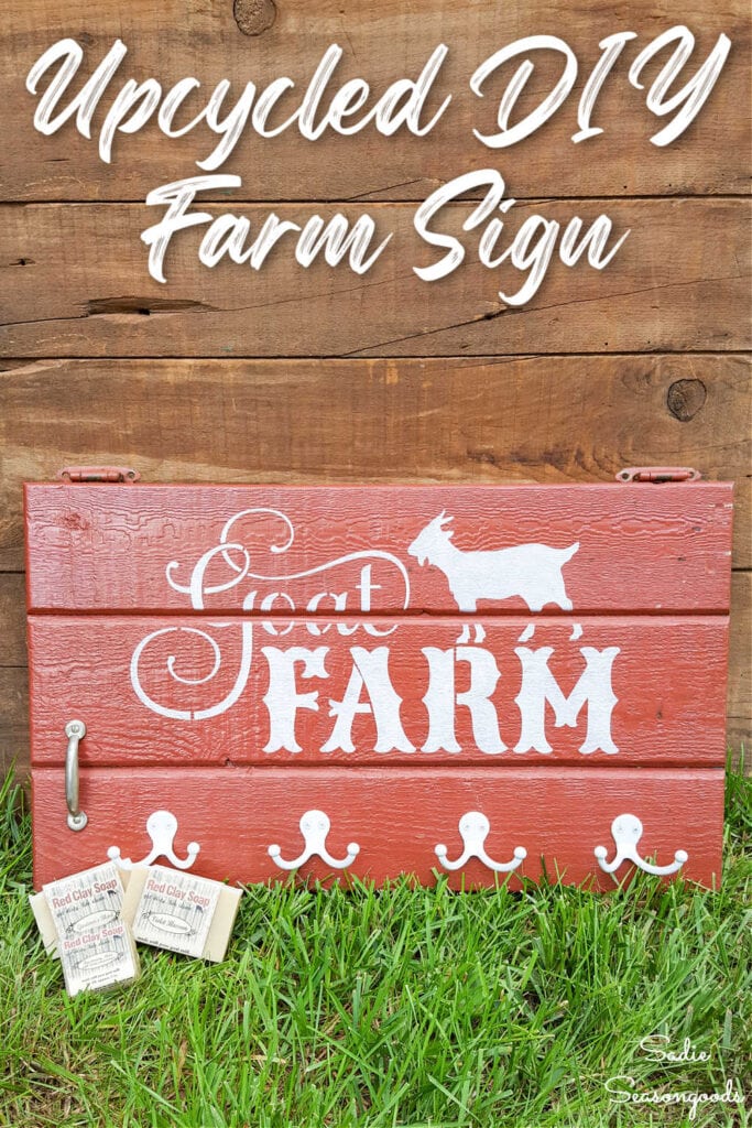 Making a Farm Sign as Country Wall Decor
