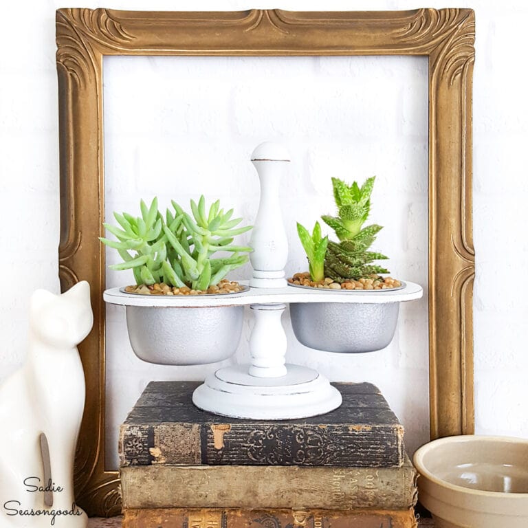 30+ Ideas for Upcycled Picture Frames from the Thrift Store