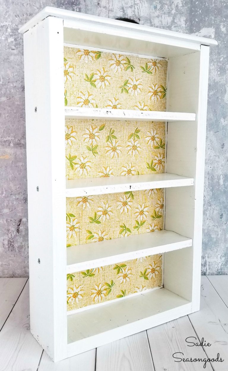 Craft Paint Storage with Wooden Drawers