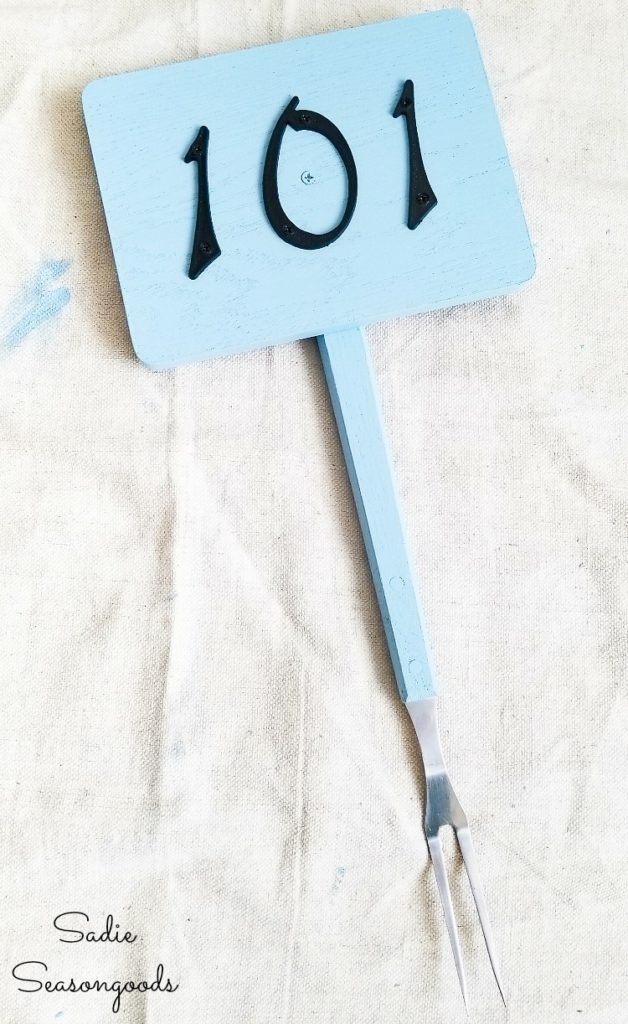 DIY Garden Signs with Grill Forks and Cheese Boards