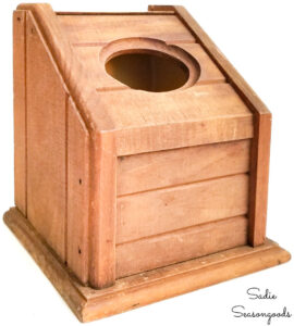 Wren Birdhouse from a Wooden Tissue Box