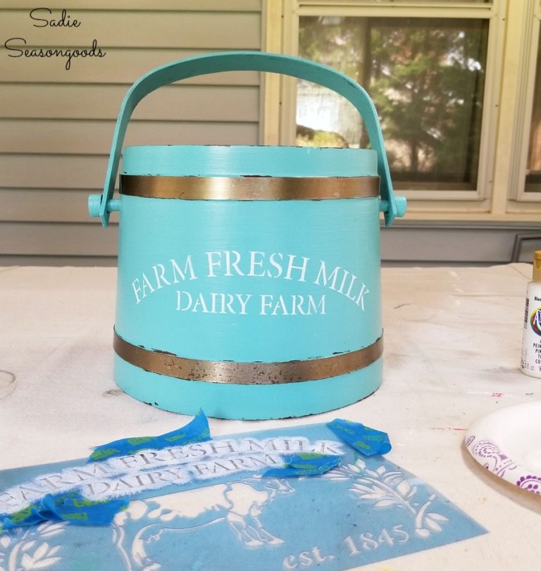 Vintage Farmhouse Decor with a Wooden Ice Bucket