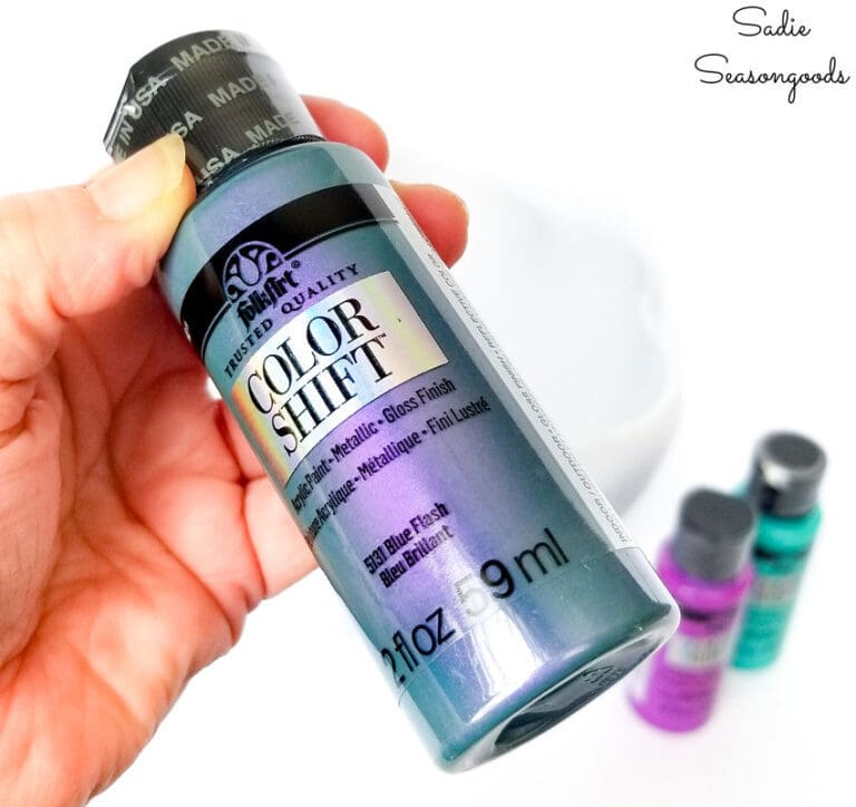 Clam Shell Bowl with Baking Soda Paint for Modern Coastal Decor