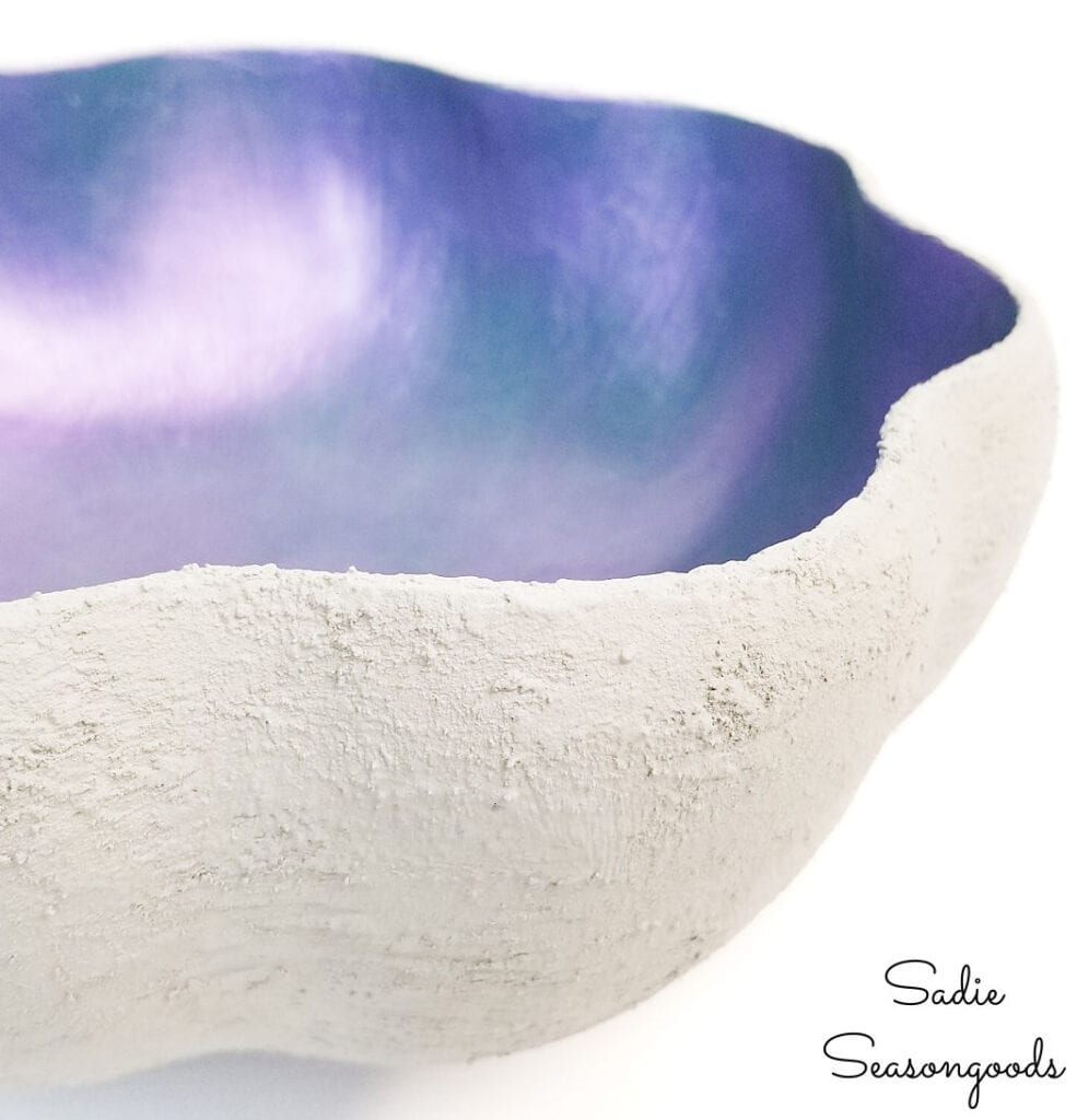 Clam Shell Bowl with Baking Soda Paint for Modern Coastal Decor