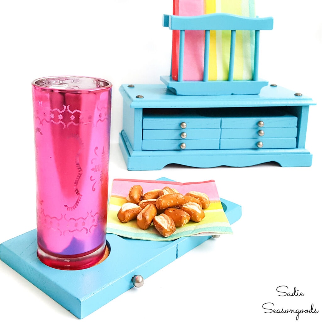 Decorative Coasters as Upcycled Gifts for Anyone on Your List!