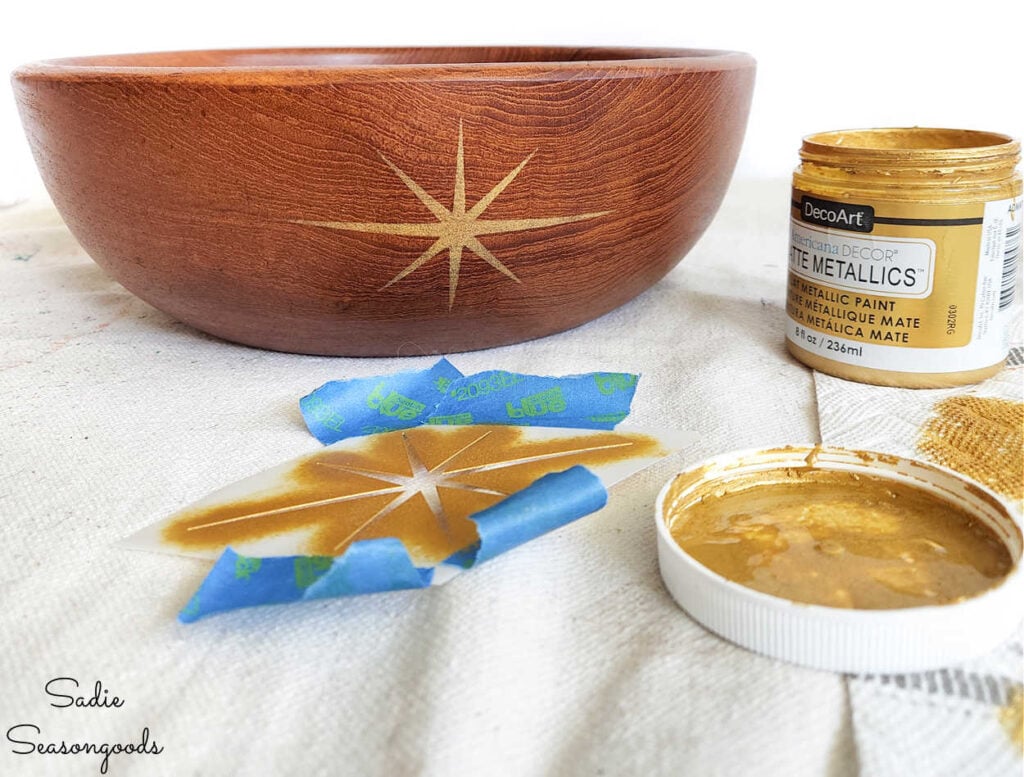 Restoring a Wooden Bowl to Use as a Key Bowl in the Entryway