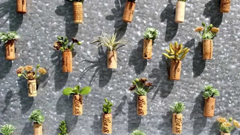 Wine Cork Crafts: Fresh Ideas to Repurpose and Upcycle Them!