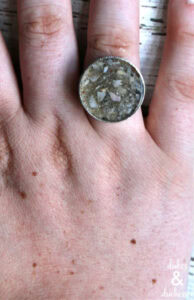 Craft Ideas for a Beachcomber: What to Do with Shells and More