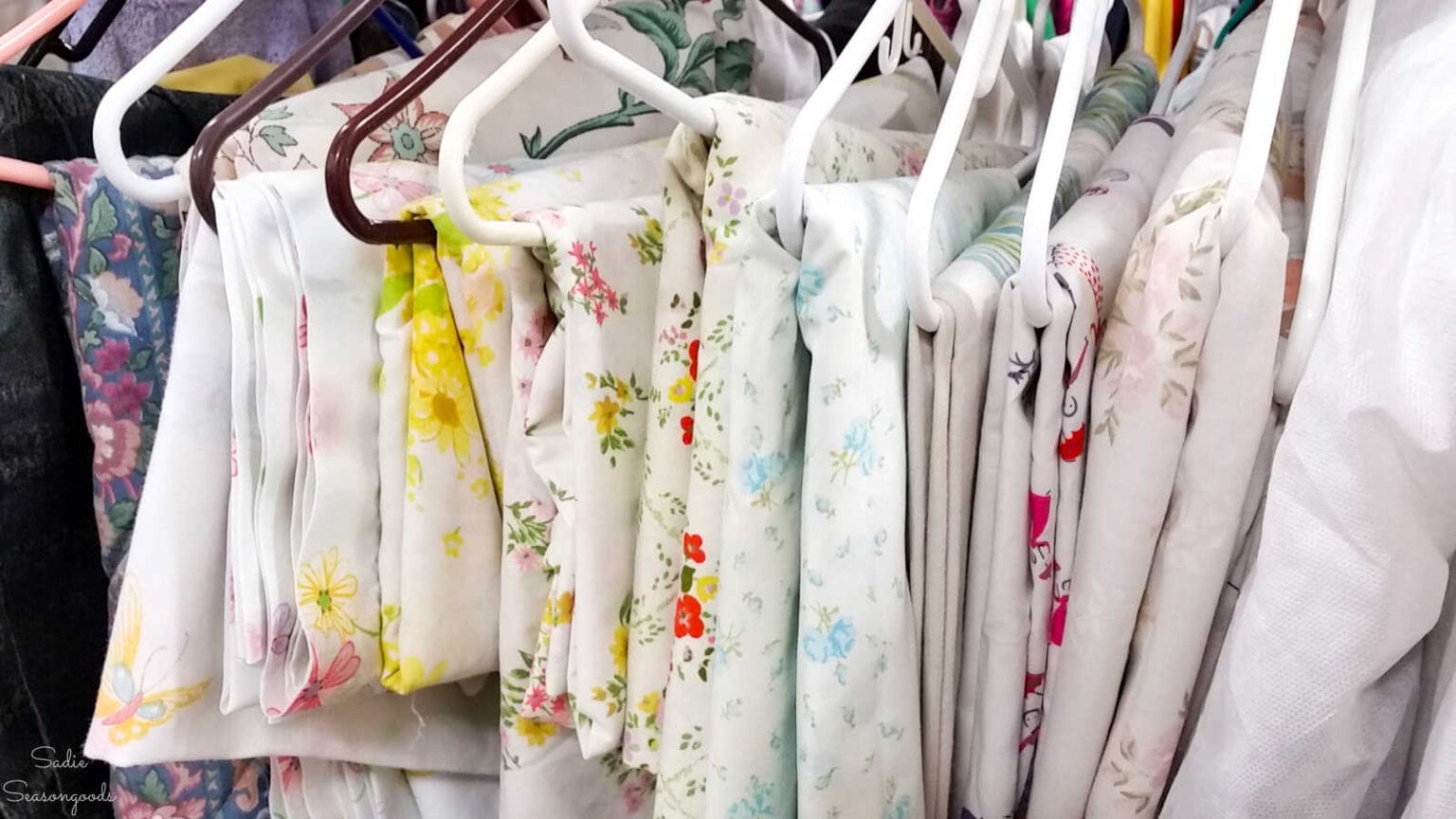 Upcycling Ideas and Craft Projects for All Those Vintage Sheets