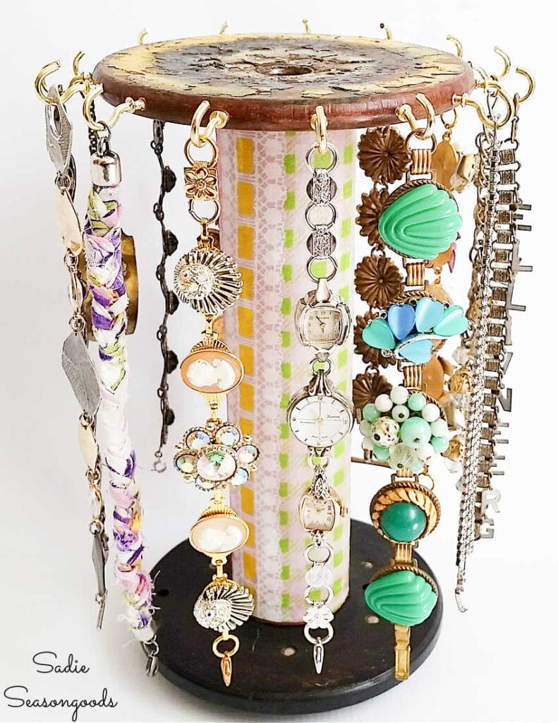 Upcycling and Craft Ideas with Wooden Spools