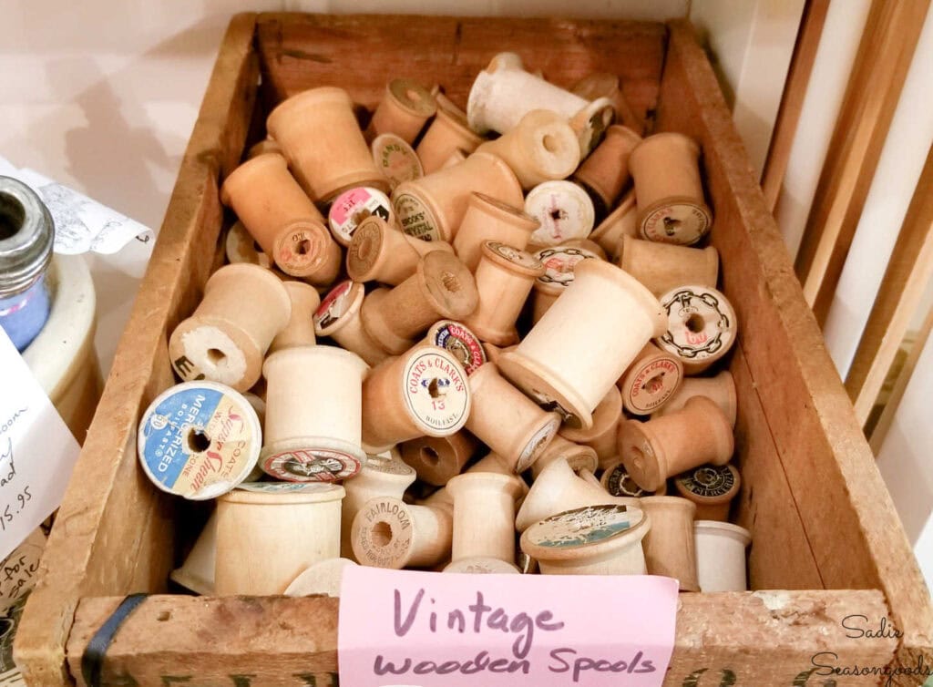 Upcycling Wooden Spools into a Nautical Style Summer Garland