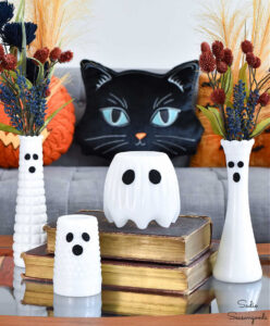 Milk Glass Vases as Halloween Ghosts: A 5-Minute Craft Project