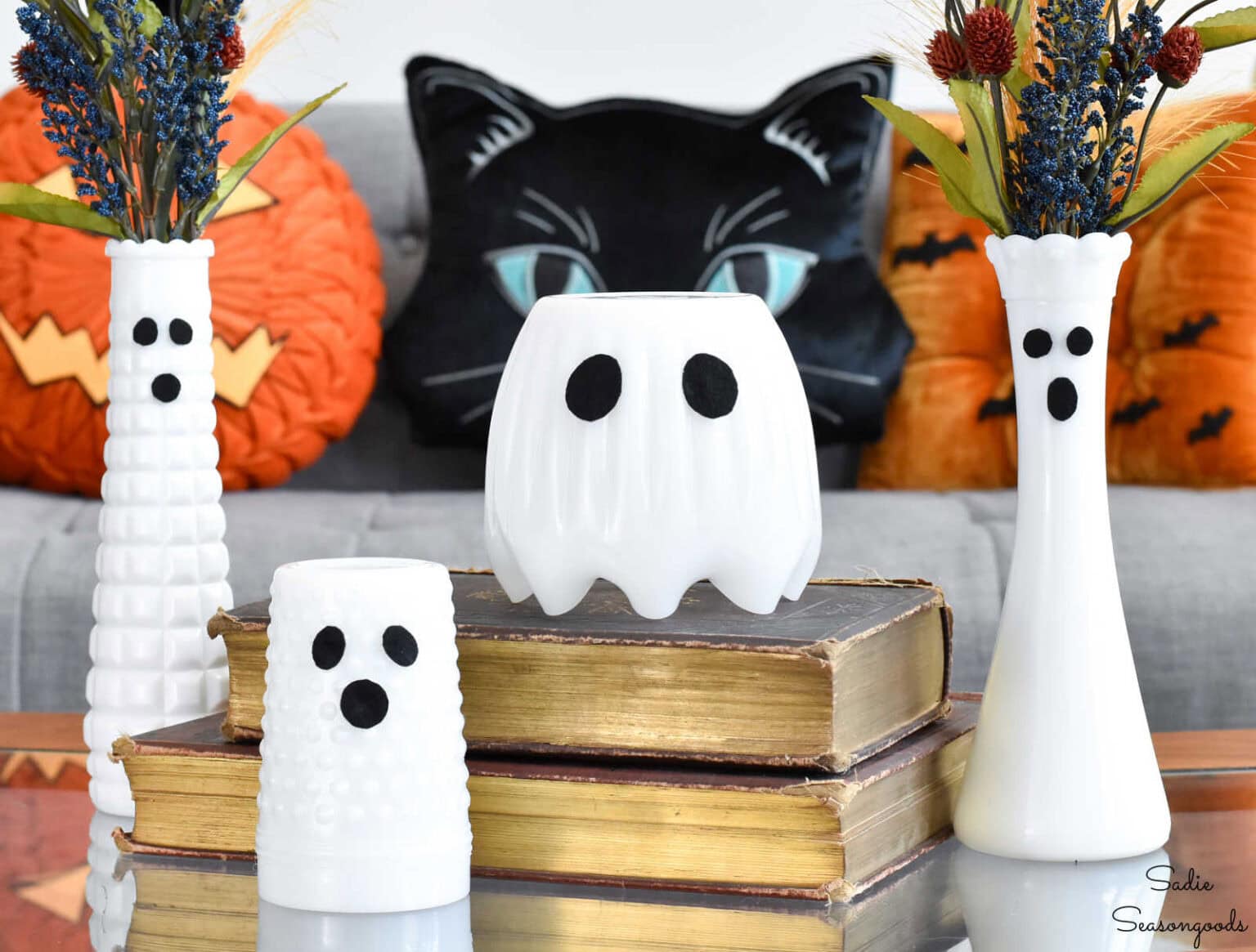 Milk Glass Vases as Halloween Ghosts: A 5-Minute Craft Project