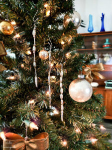 How to Make Icicle Ornaments with Vintage Glass Beads